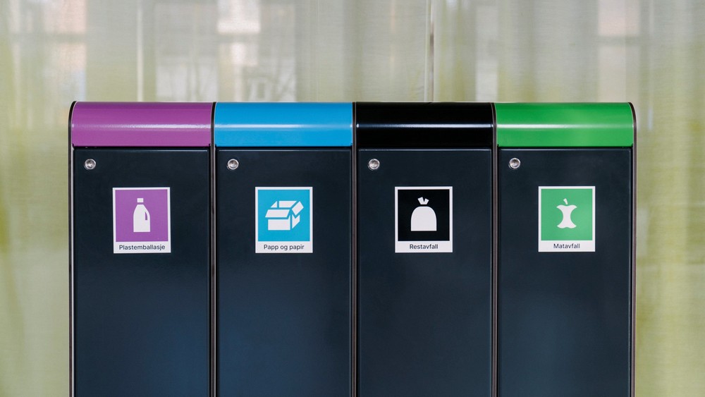 Avfallsforskriften: Riktig kildesortering i kontorbygg